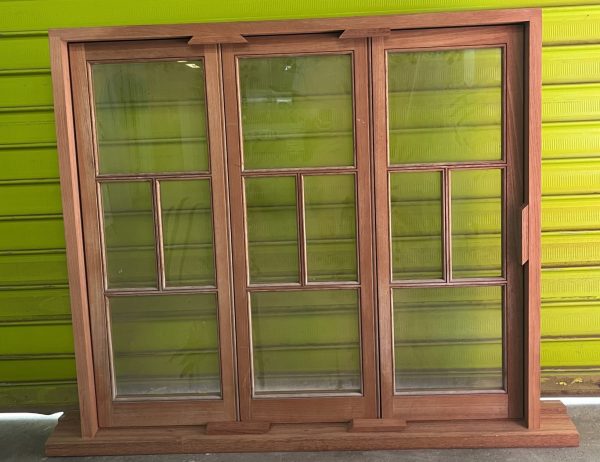 3 Sash multifold Window - Woodworkers XS